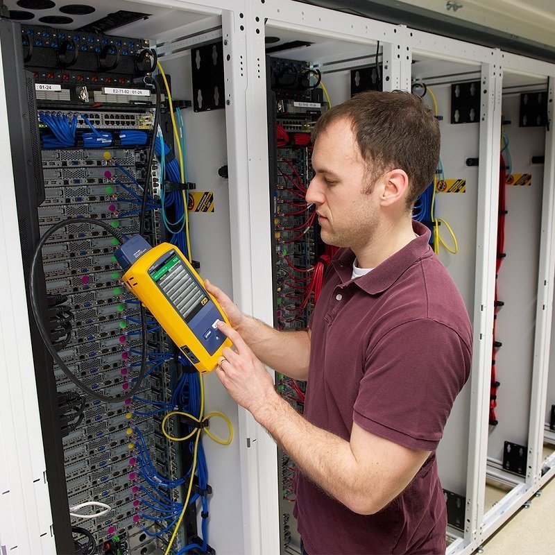 Кабельный тестер Fluke DSX-8000-ADD. Купить кабельный анализатор Fluke ...